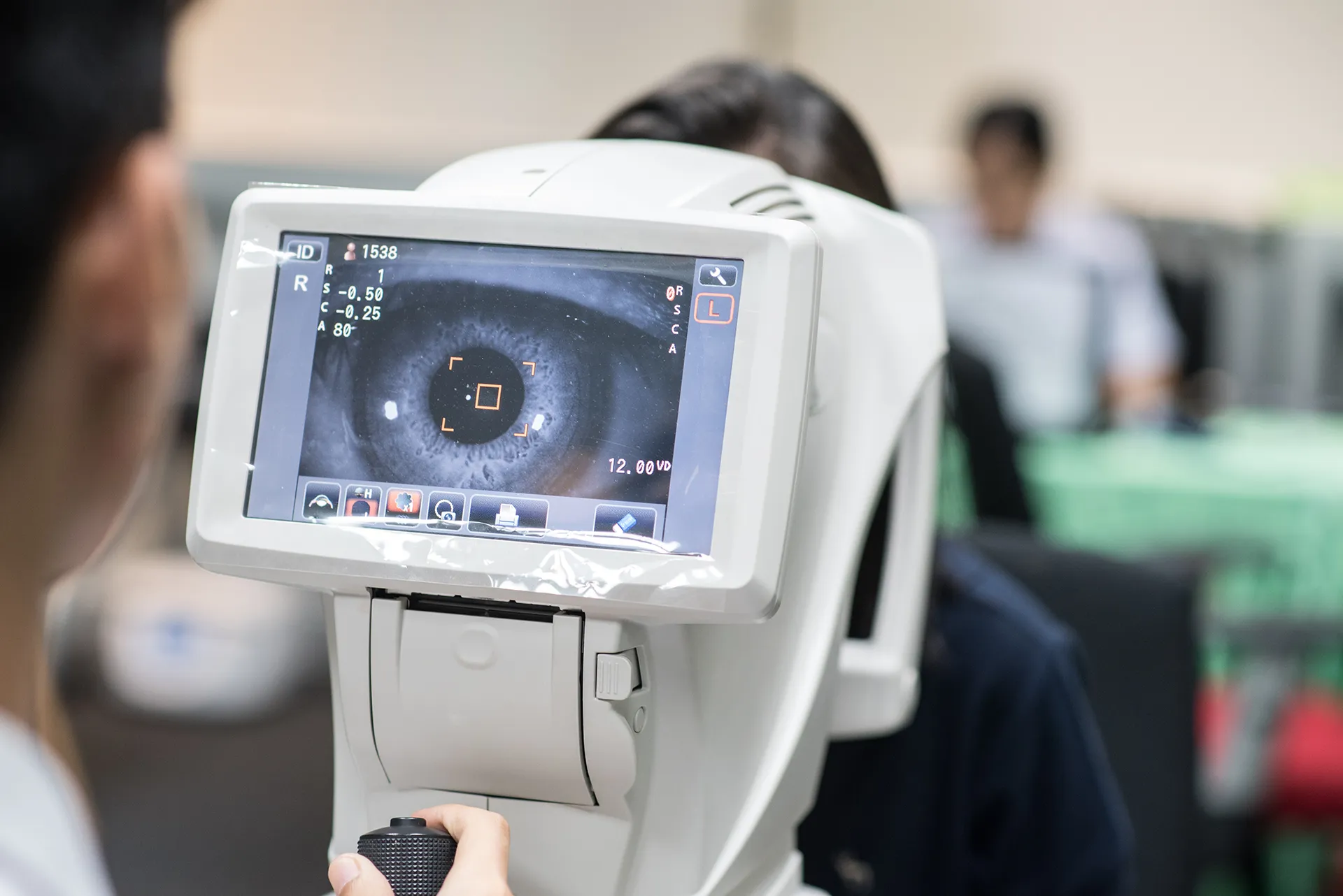 5 Reasons to Visit an Ophthalmology Clinic in Singapore